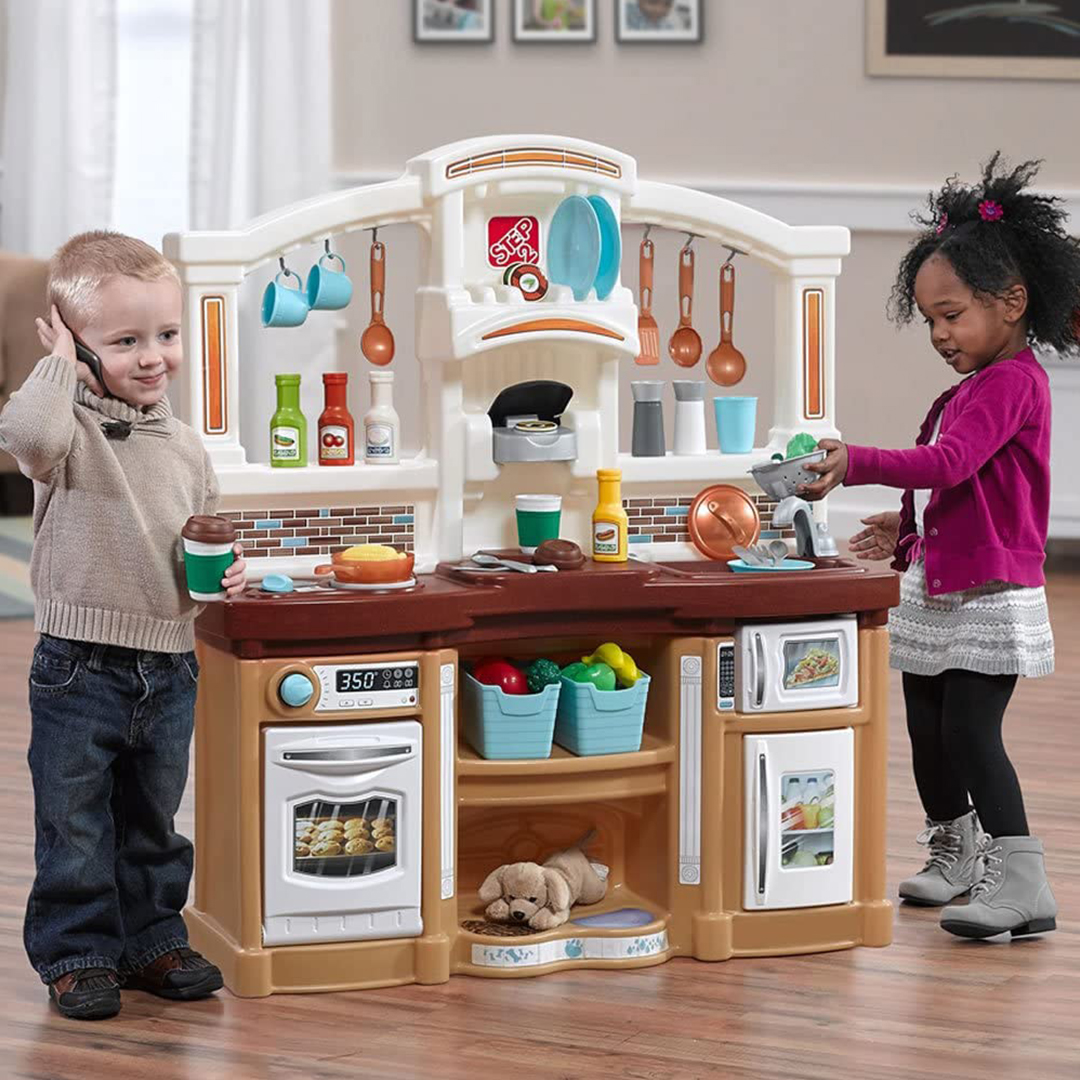 Buy Step2 Fun with Friends Kitchen Tan Online | Yallatoys Qatar